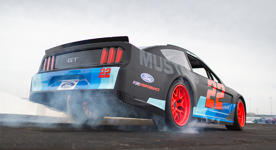 First Look: 2019 Ford Mustang Hits the Track | MRN