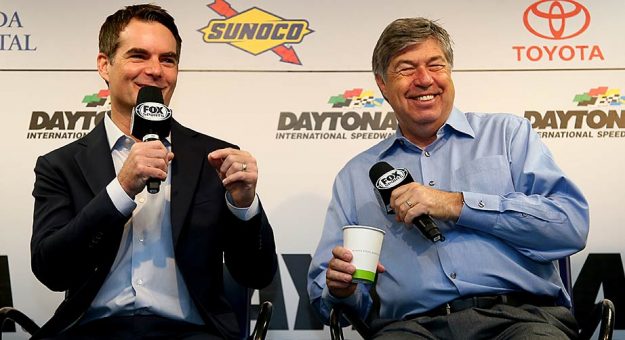 Mike Joy, Jeff Gordon to Make Up FOX TV Booth for 2020 Season | MRN