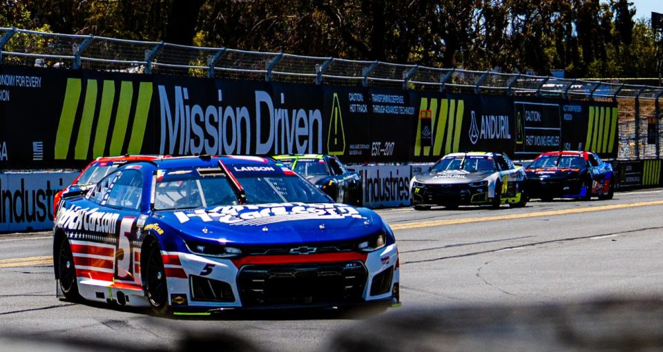 Larson tops San Diego Cup practice - MRN - Motor Racing Network